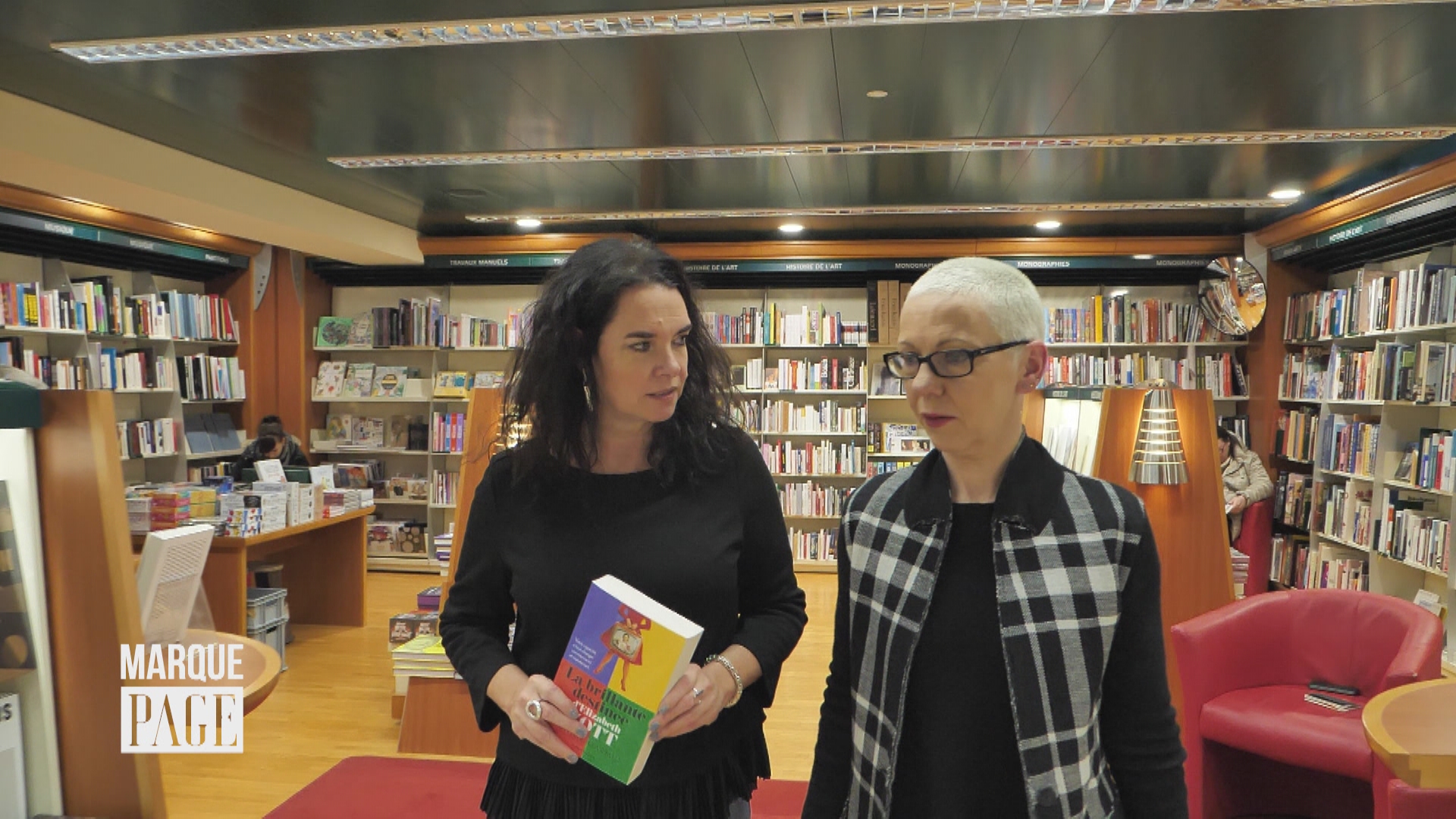 La brillante destinée d'Elizabeth Zott - Marque-Page - La Télé